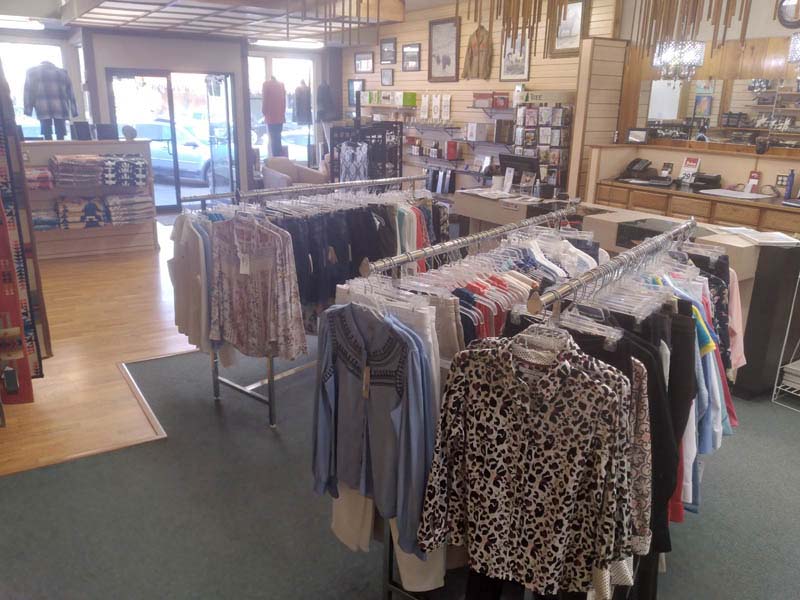 Two Nineteen Main – A Clothing Store in Polson Montana